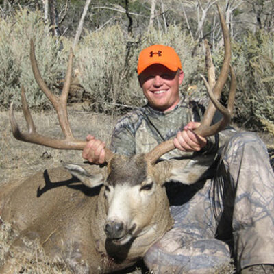 How to Tie a Wild Rag (Video) - Step by Step Buckaroo Knot