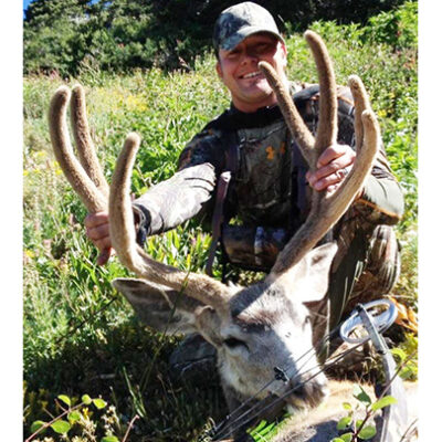 How to Tie a Wild Rag (Video) - Step by Step Buckaroo Knot